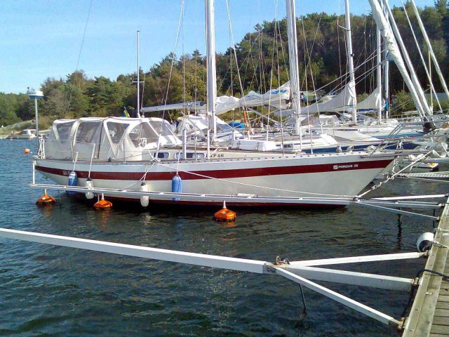 Forgus 35 | Sailguide.com